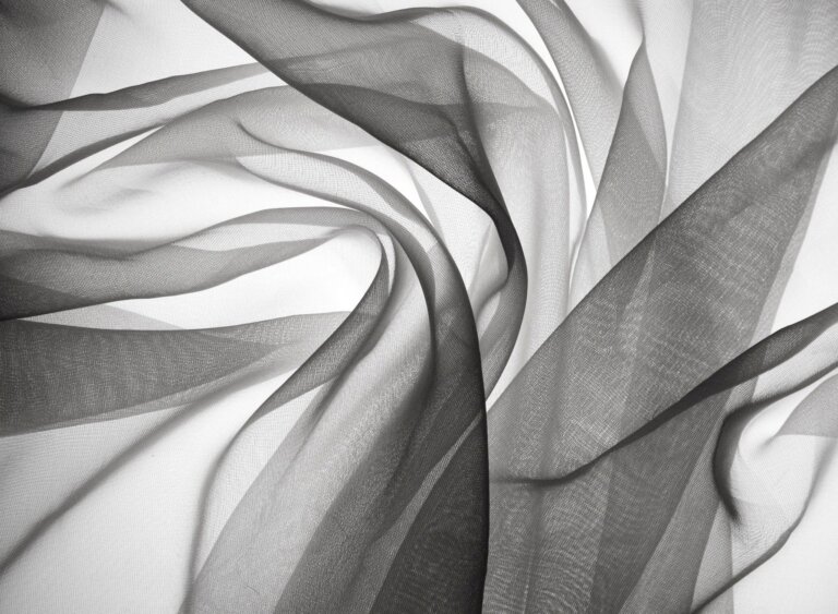 Great 29 Lightest Fabrics For Your Summer Clothing