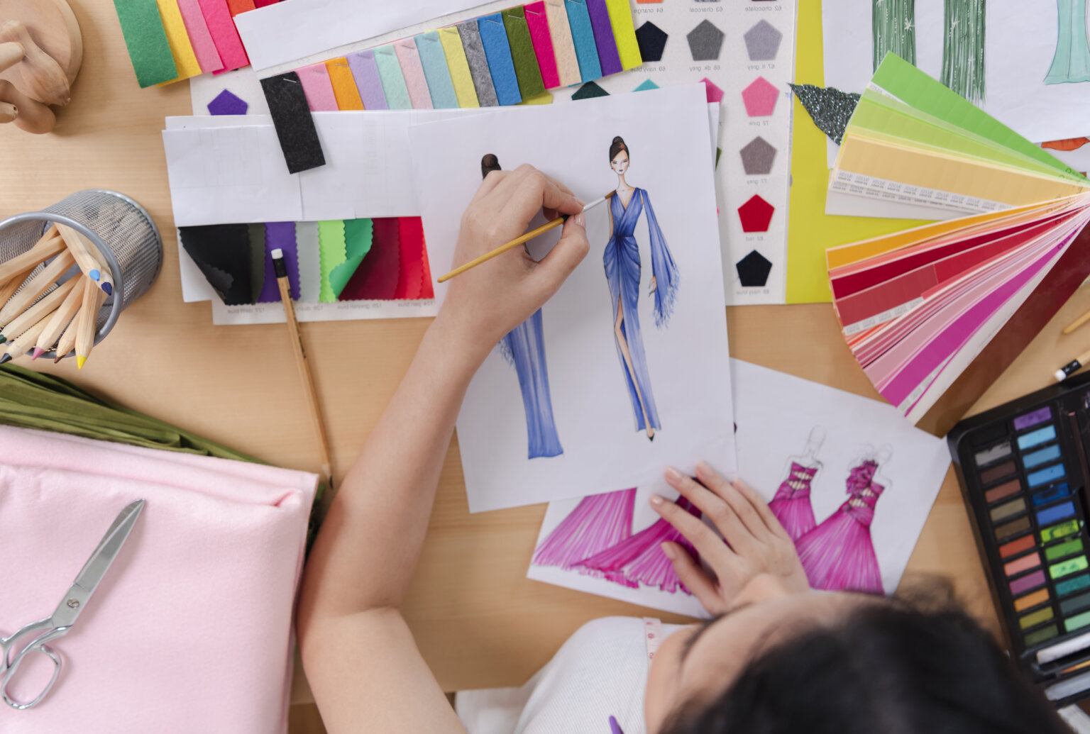 Guide to Color Theory Fashion: Changing Your Design Game
