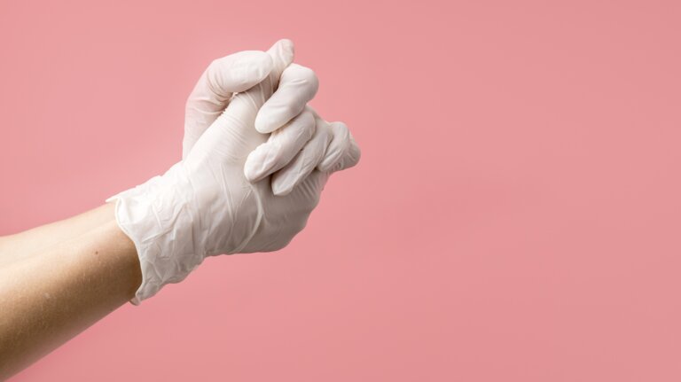 An Ultimate Guide: 14 Different Types of Gloves