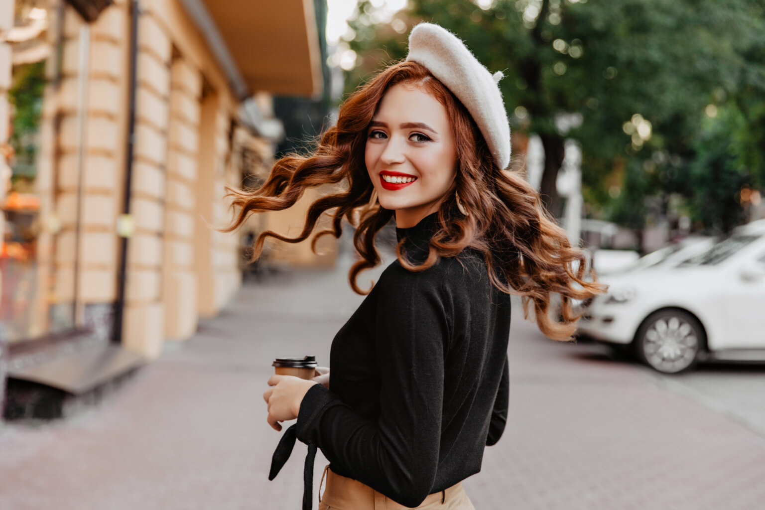 Choosing the Right Hat: A Guide to 21 Most Popular Types of Hats