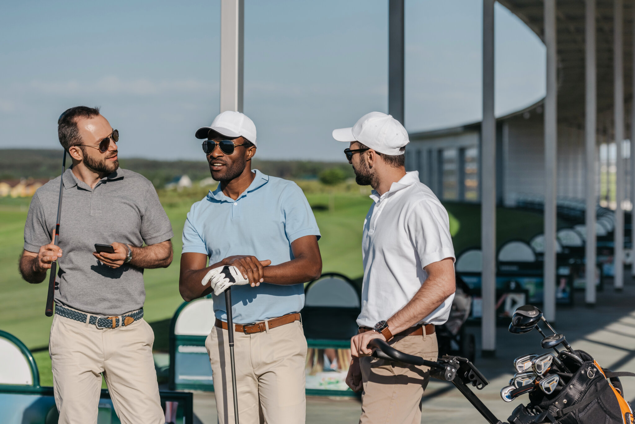 The Ultimate Guide to Golf Shirt Materials for Men - 9 Types