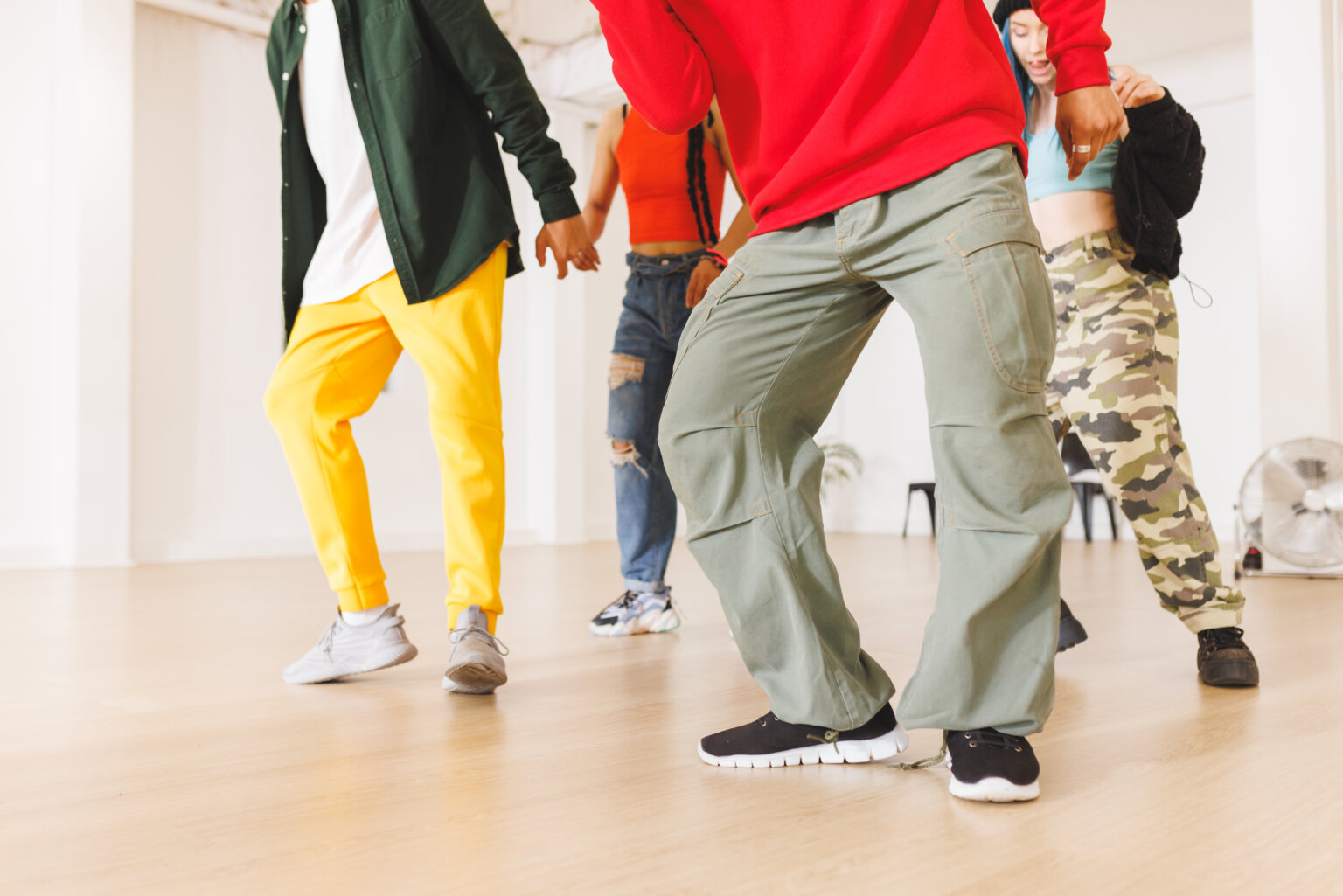 Types of Pants: A Style Guide to 22 Different Pant Options